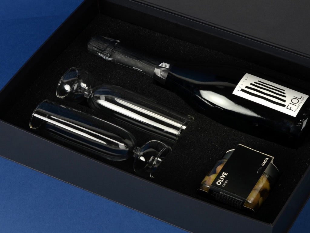 The Power of an Elegantly Curate Gift Box – Dlish.us